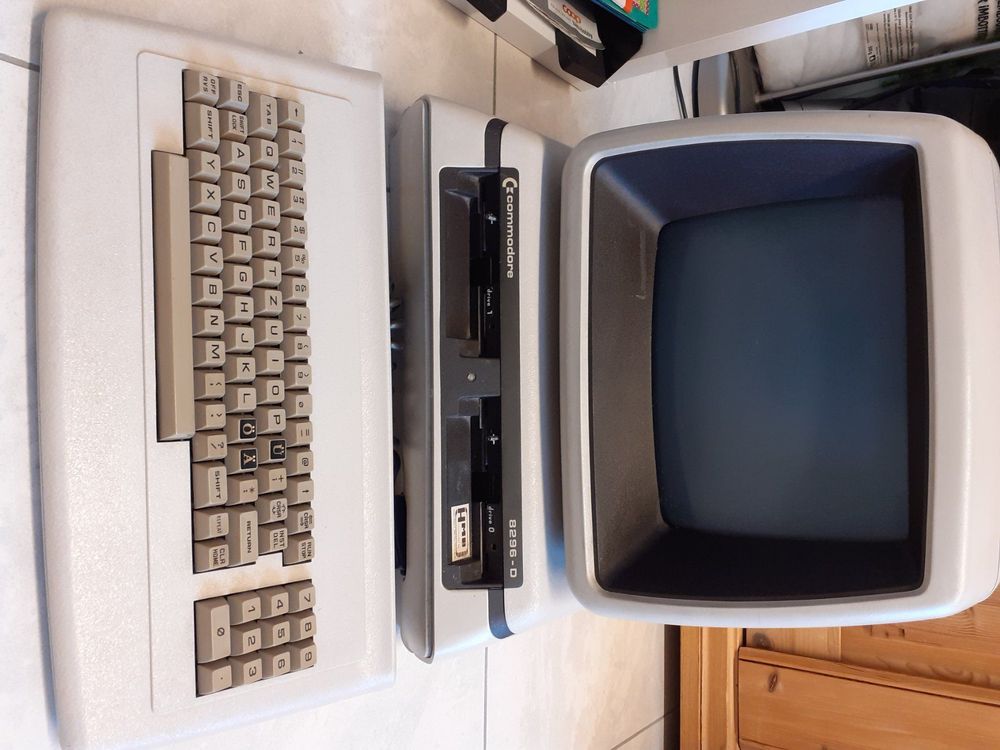 Computer Commodore 8296-D | Kaufen auf Ricardo