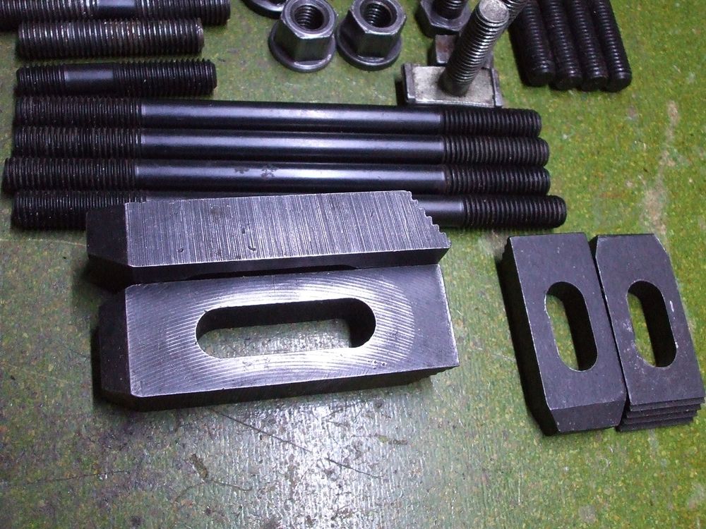 Spannmaterial für Fräsmaschine (Gebraucht) in Zürich für CHF 12 – mit ...