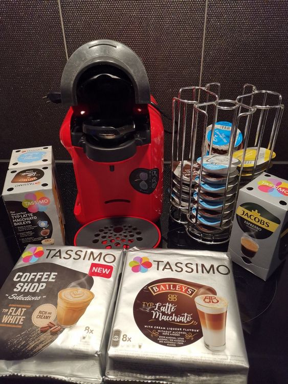 Tassimo Kaffemaschine mit Kaffe (Gebraucht) in Waltenschwil für CHF 3 ...