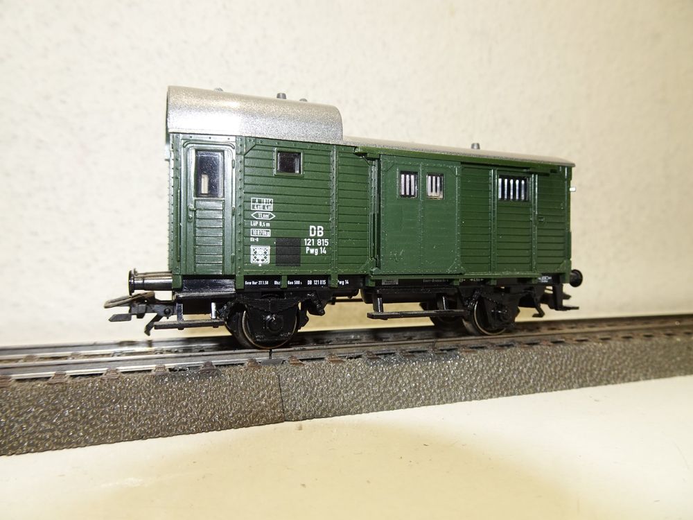 Märklin Gepäckwagen DB 121 815 HO (3) | Kaufen auf Ricardo