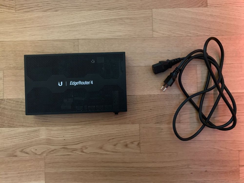 Ubiquiti EdgeRouter 4 (Gebraucht) in Adlikon bei Regensdorf für CHF 50 ...
