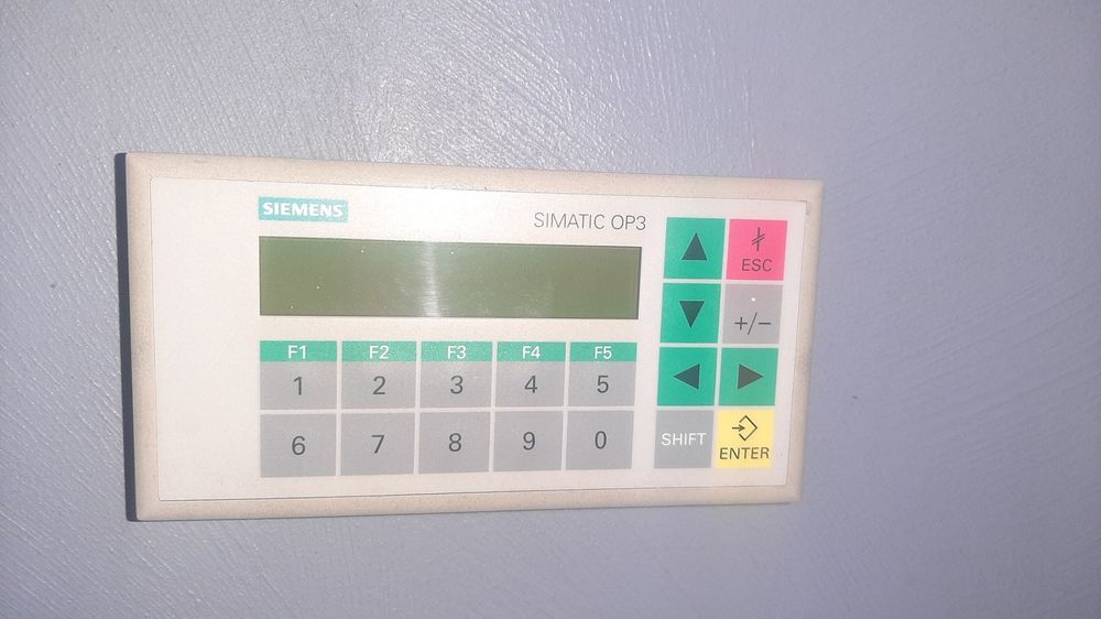 SIEMENS SIMATIC OP3 6AV3503-1DB10 (Gebraucht) in Rothenthurm für CHF ...