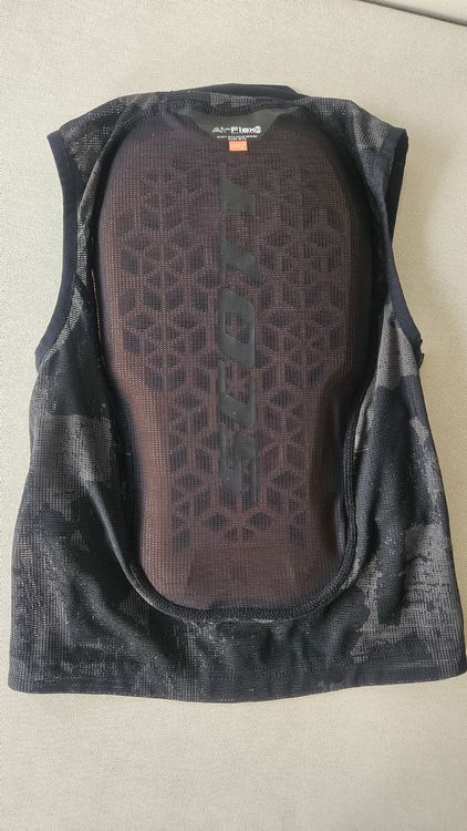Scott AirFlex back protector vest D3O (Kids) (Gebraucht) in Zürich für CHF 45 – mit Lieferung ...