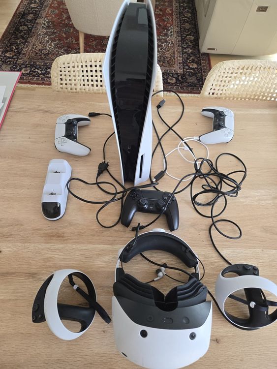 Kit Console PS5, Casque VR2, 3 Manettes, Chargeur Man câbles (Gebraucht ...