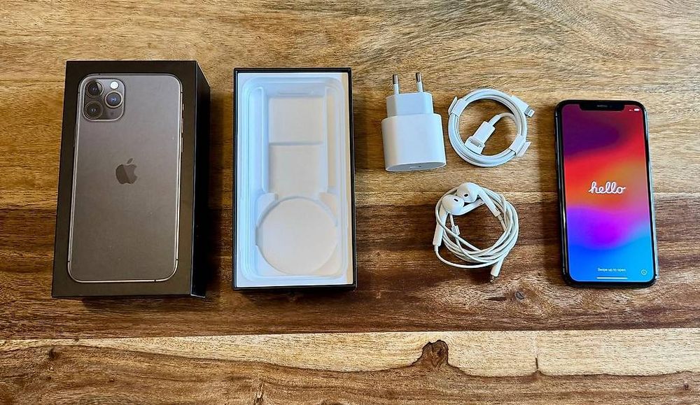 iPhone 11 Pro, 64 GB, Space Grey (Gebraucht) in Henggart für CHF 269 – mit Lieferung auf Ricardo ...
