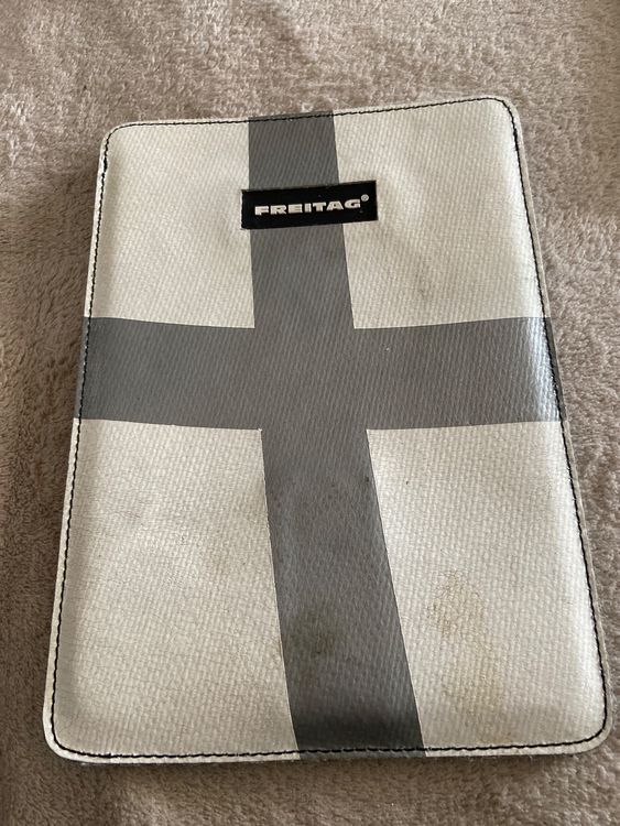 iPad Mini älters Modell mit Freitag Hülle (Gebraucht) in Therwil für ...