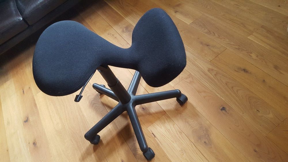 ERGONOMISCHER BÜRO HOCKER (Gebraucht) in St.Gallen für CHF 100 – nur ...