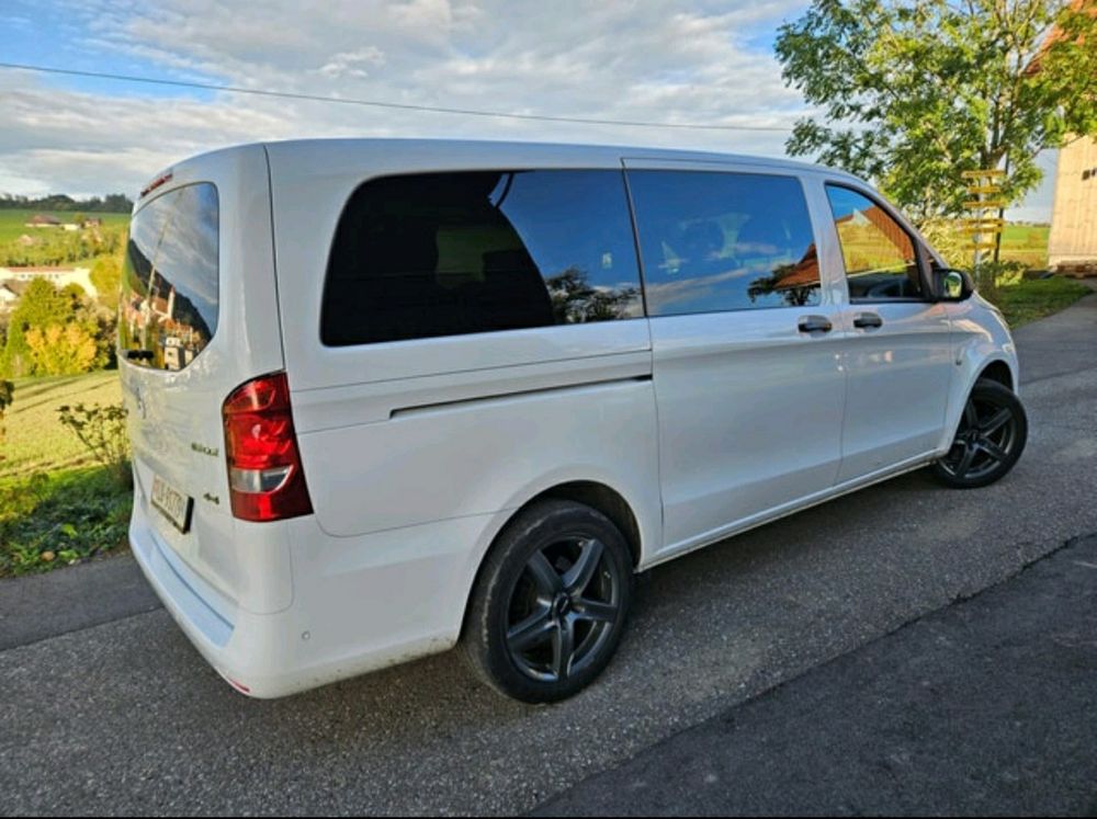 Mercedes-Benz Vito 116 Blue Tec Tourer Base EL 4Matic 7G-Tro (Gebraucht ...
