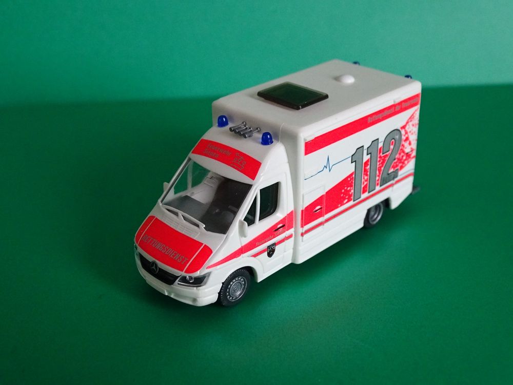 MB Sprinter von Wiking 1/87 (Gebraucht) in Bretzwil für CHF 5 – mit ...