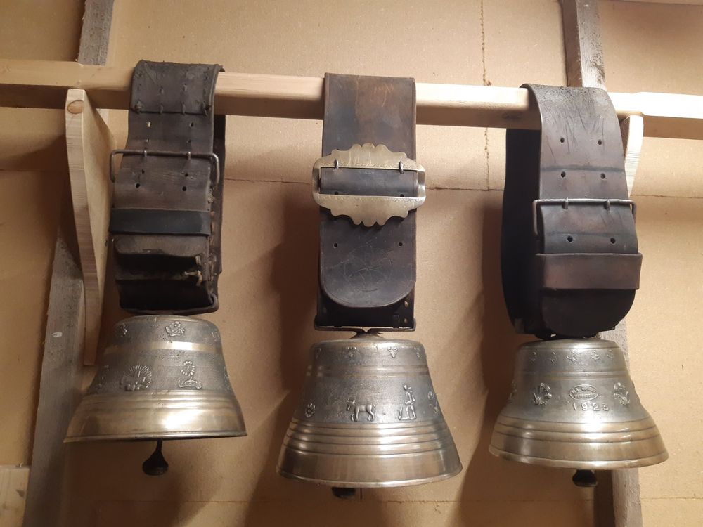 3 Alte Glocken | Kaufen auf Ricardo