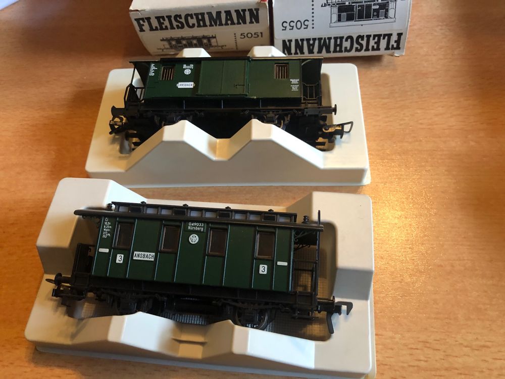 Fleischmann 5051/5055 Nebenbahnwagen der DR, grün | Kaufen auf Ricardo