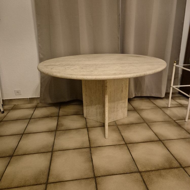 Table basse ronde en travertin véritable, vintage chic (D'occasion) à ...