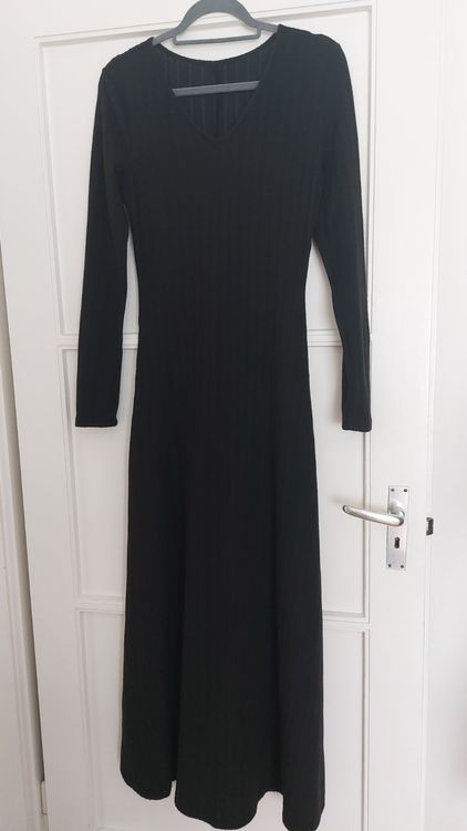 Robe longue, trapèze taille M, neuve (Neuf (Voir description)) à Lausanne pour CHF 12 – avec ...