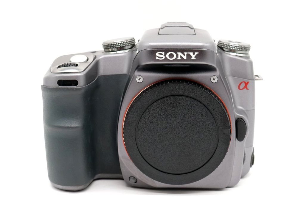 Sony Alpha A100 SLR-Digitalkamera, 10.2 MP, JPEG + RAW, CCD (Gebraucht ...