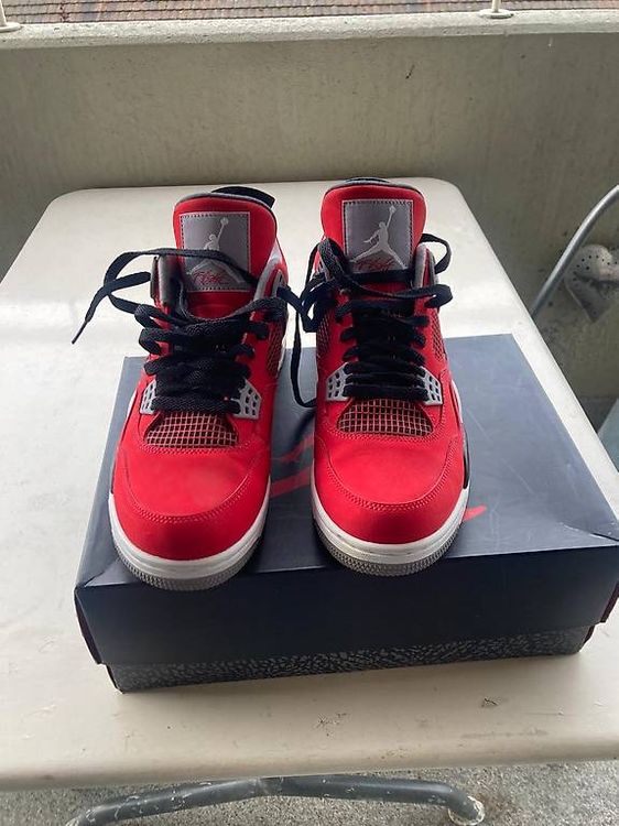 Air Jordan 4 Retro "Toro Bravo" sneakers 43 (D'occasion) à crissier ...