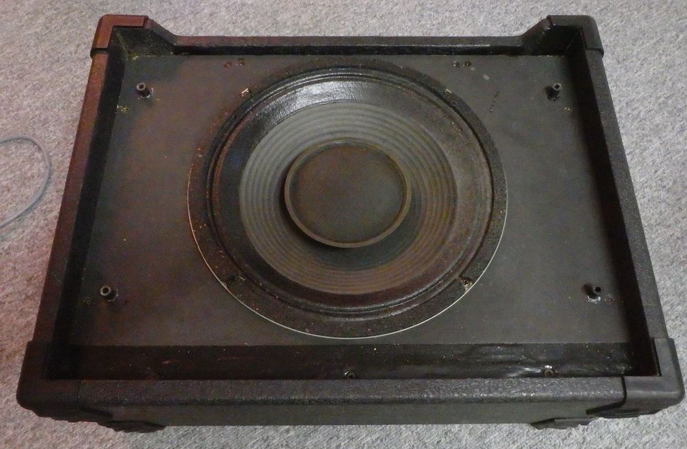 Gitarrenbox - Keyboardbox - PA-Box - LANEY 12" / 110 dB (Gebraucht) in ...