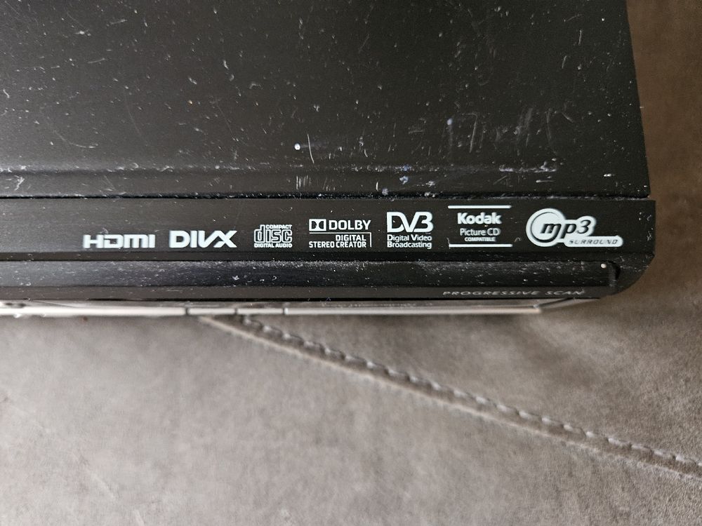 VHS / CD-Player Funai (Kombigerät) | Acheter sur Ricardo