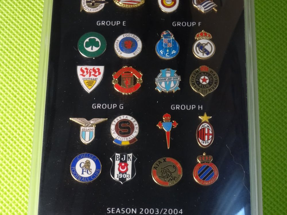 UCL Pin Set Champions League UEFA 32 Pins 2003/2004 Limit. (Gebraucht ...