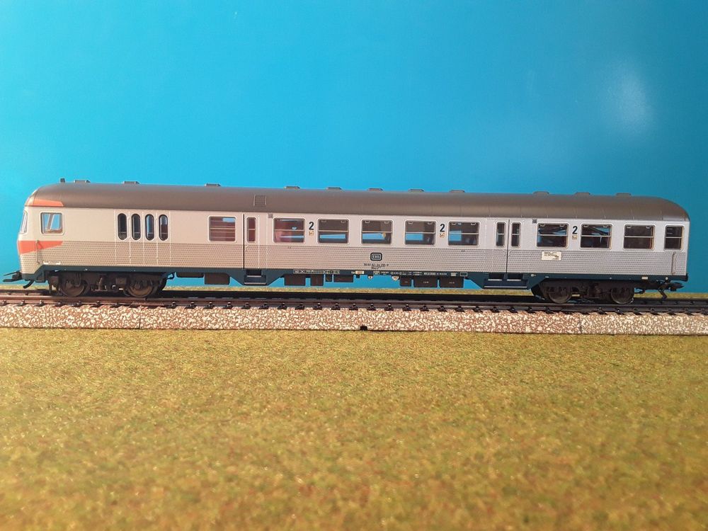 Märklin 43832 beleuchteter Steuerwagen Silberling _ Spur H0 (Gebraucht ...