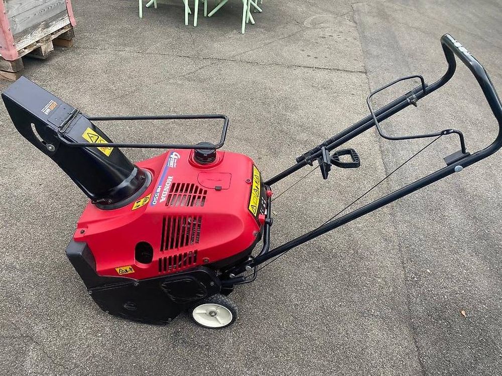 Schneefräse / Fraiseuse à neige Honda HS 550 (Gebraucht) in Salenstein für CHF 500 – nur ...