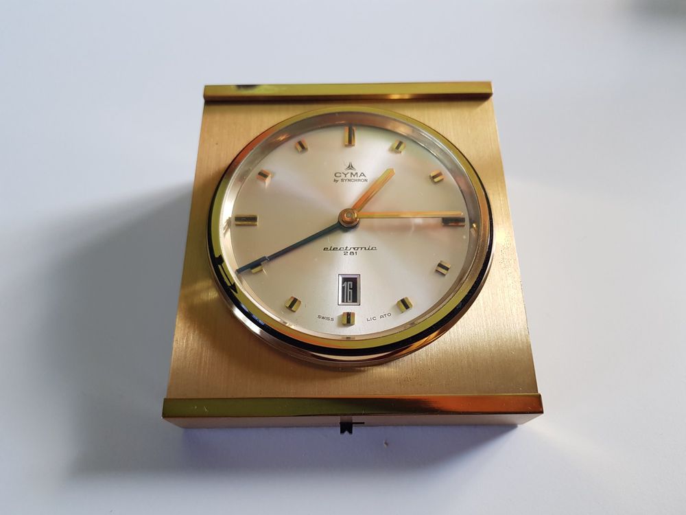 Horloge de table, vintage, Cyma by synchron, electronic 281 (Gebraucht) in Echandens für CHF 75 ...