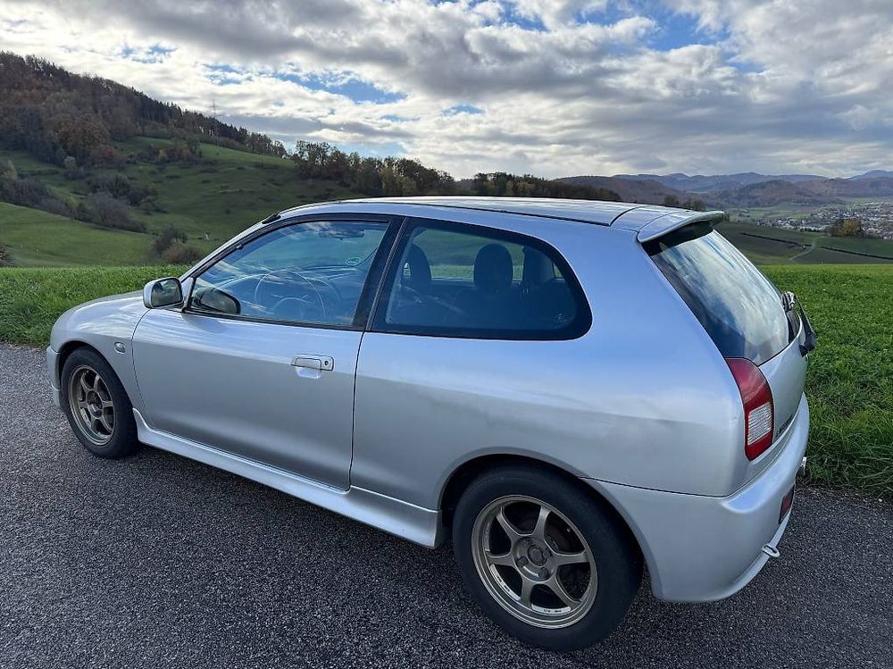 Mitsubishi Colt CJ0/CJO Dachspoiler (Gebraucht) in Gipf-Oberfrick für ...