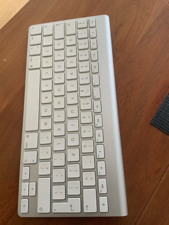 Apple Magic Keyboard - Wireless - English Layout - Used (Gebraucht) in ...