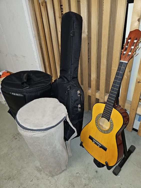 Guitar und Bongo drums | Kaufen auf Ricardo