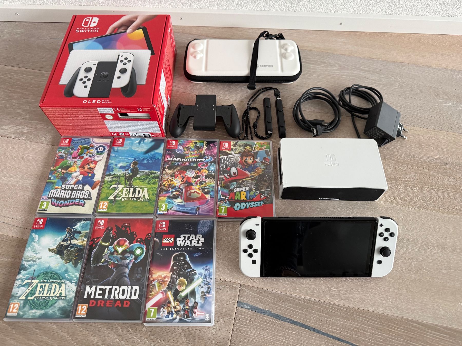 Nintendo Switch OLED weiss, 7 Spiele, Top Zustand (Gebraucht) in Stäfa ...