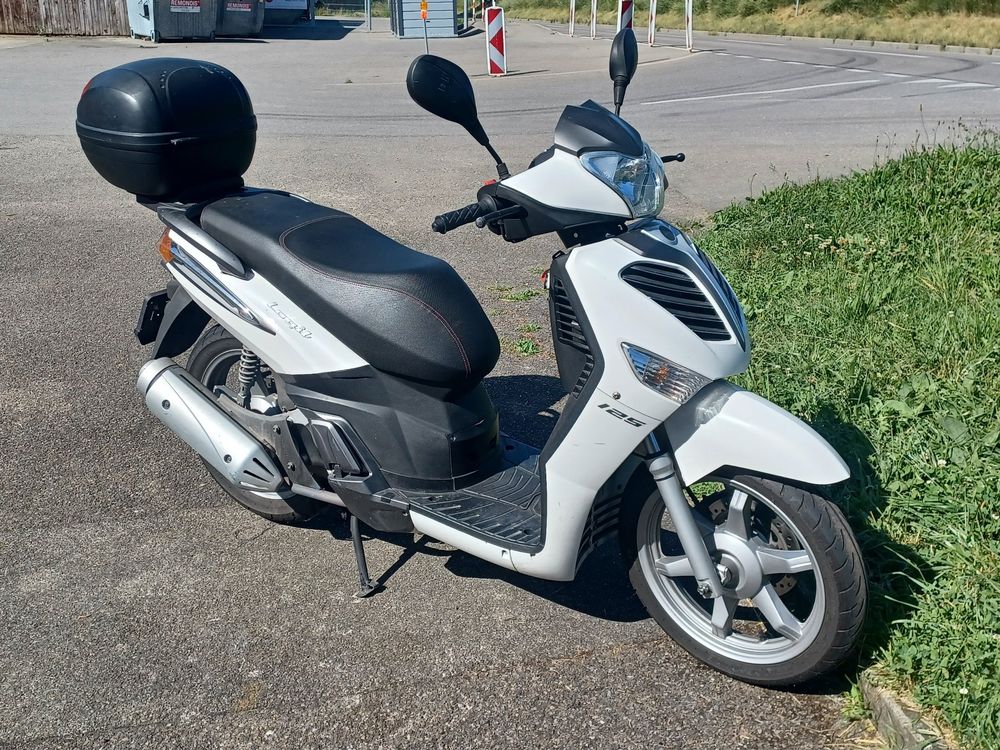 Versicherung 125ccm Roller