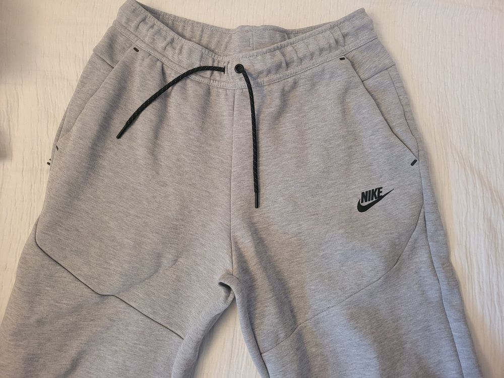 Nike Tech Fleece Hose grau M | Kaufen auf Ricardo