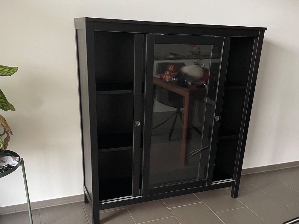 Imagedetailikea Vitrine Kaufen Verkaufen Bei Quokade 2022 09 01756210