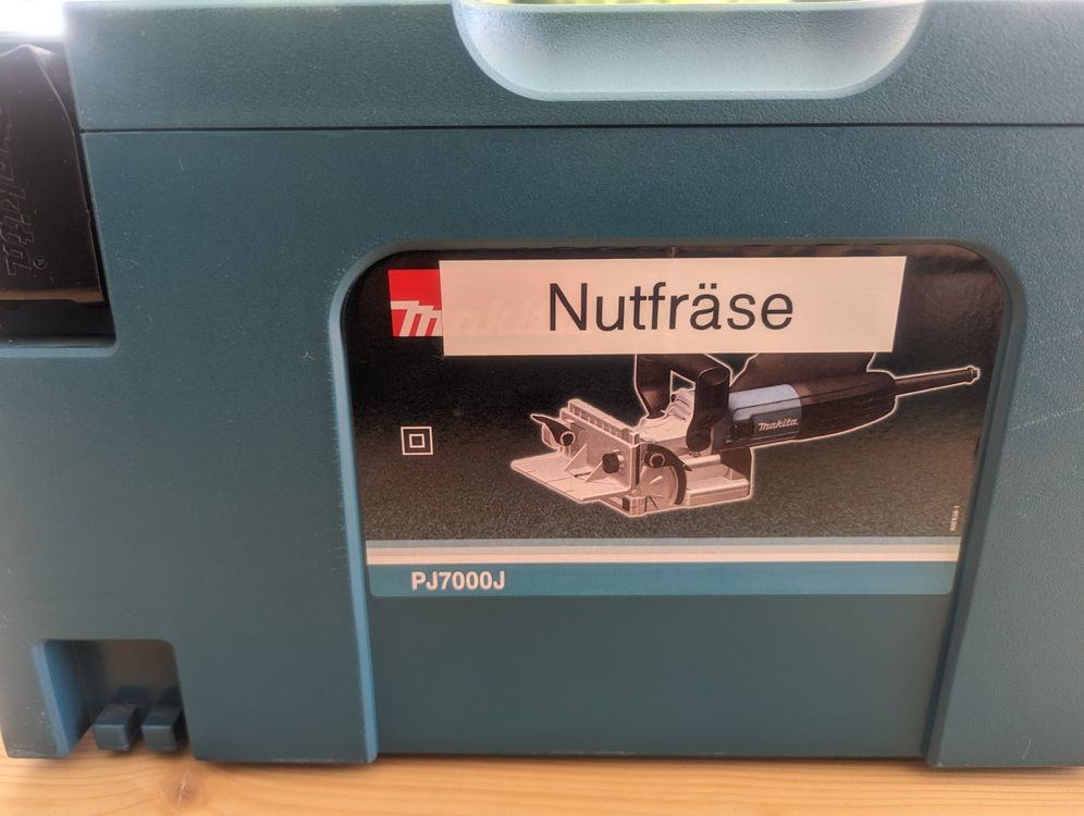 Makita PJ7000J Nutfräse/ Flachdübelfräse/ Lamellofräse (Gebraucht) in ...