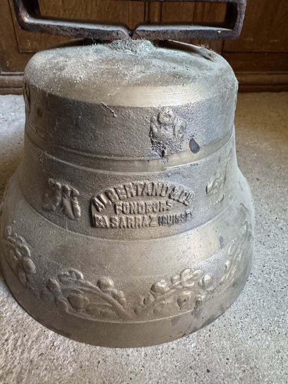 Ancienne cloche en laiton avec support mural | Kaufen auf Ricardo