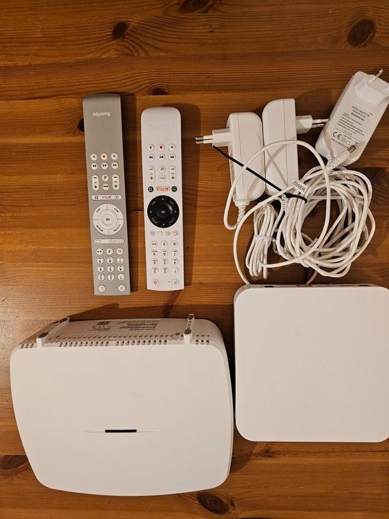 Konvolut Sunrise Tv Box, Router, Fernbediehnung (Gebraucht) in Goldau ...