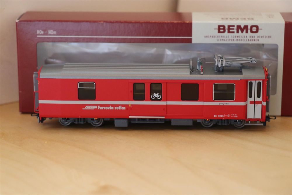 BEMO 3270 175 - RhB DS 4225 neurot Panto (Neu und originalverpackt) in ...