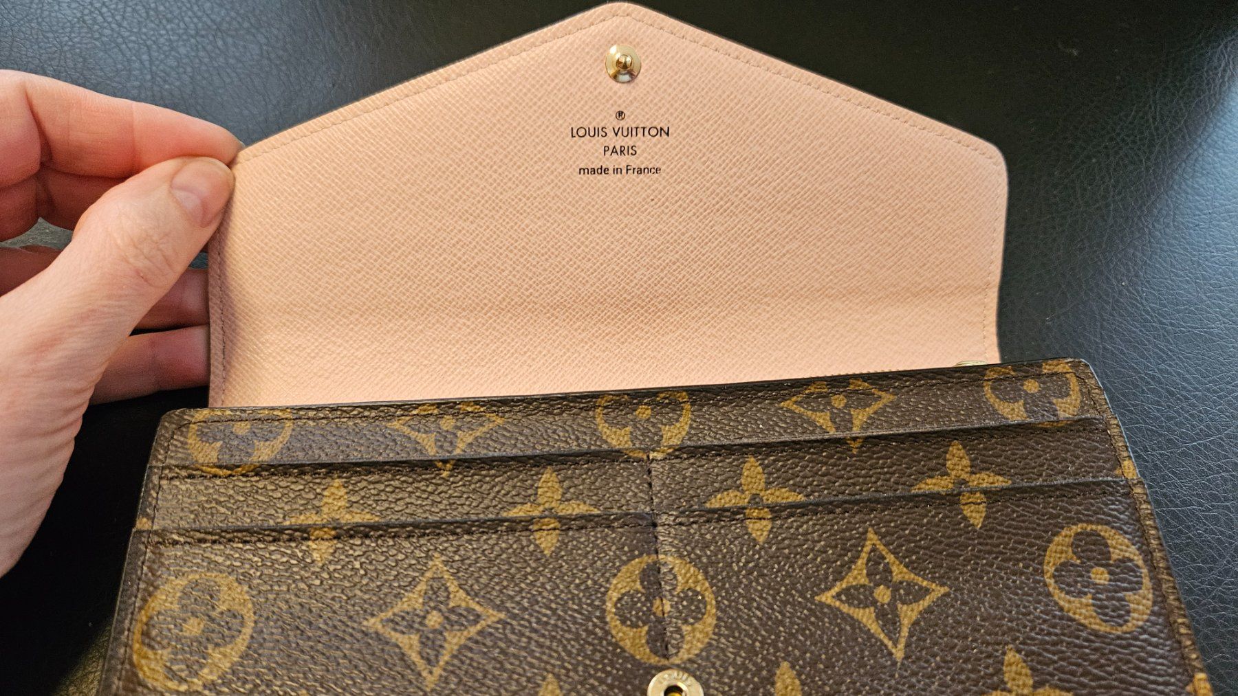 LOUIS VUITTON (mit Kaufbeleg)Sarah Wallet MNG Rose Ballerine (Gebraucht ...
