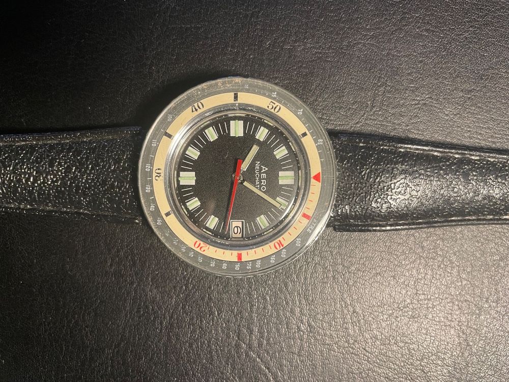 Rare 1966 AERO Neuchatel Diver BAKELITE! (Gebraucht) in Geneve für CHF ...