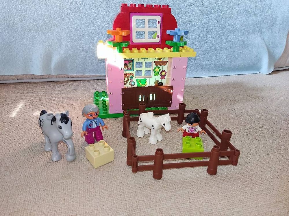 LEGO DUPLO 10500 étable pour chevaux (D'occasion) à Vauderens pour CHF ...