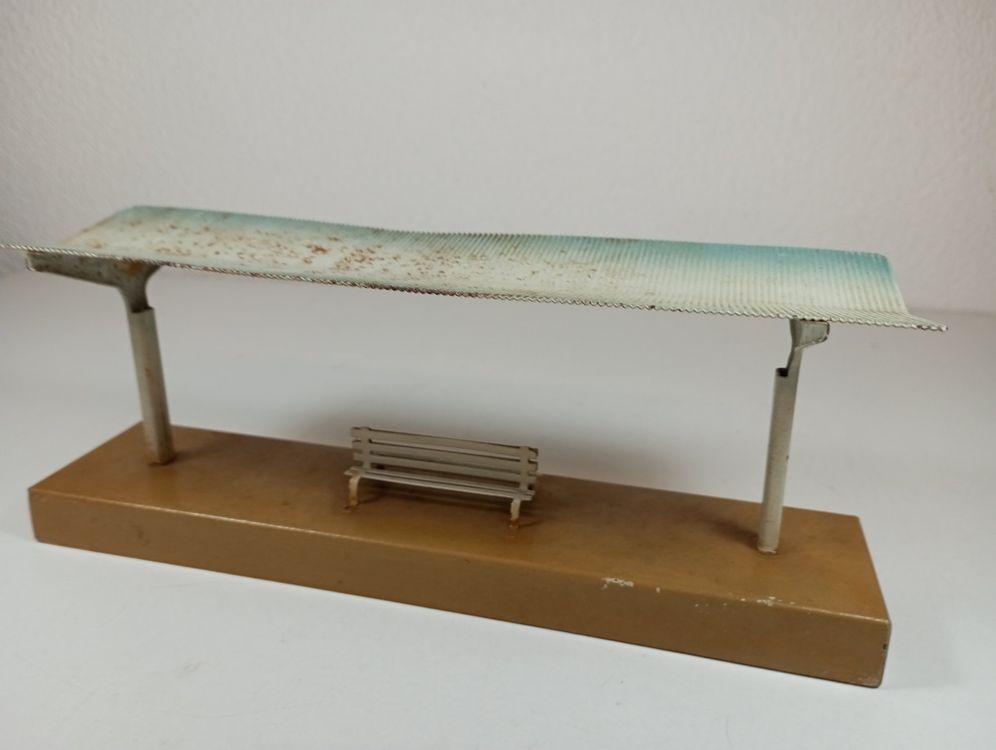 Märklin H0: 422, Bahnsteig / perron (Gebraucht) in Fontaines NE für CHF ...