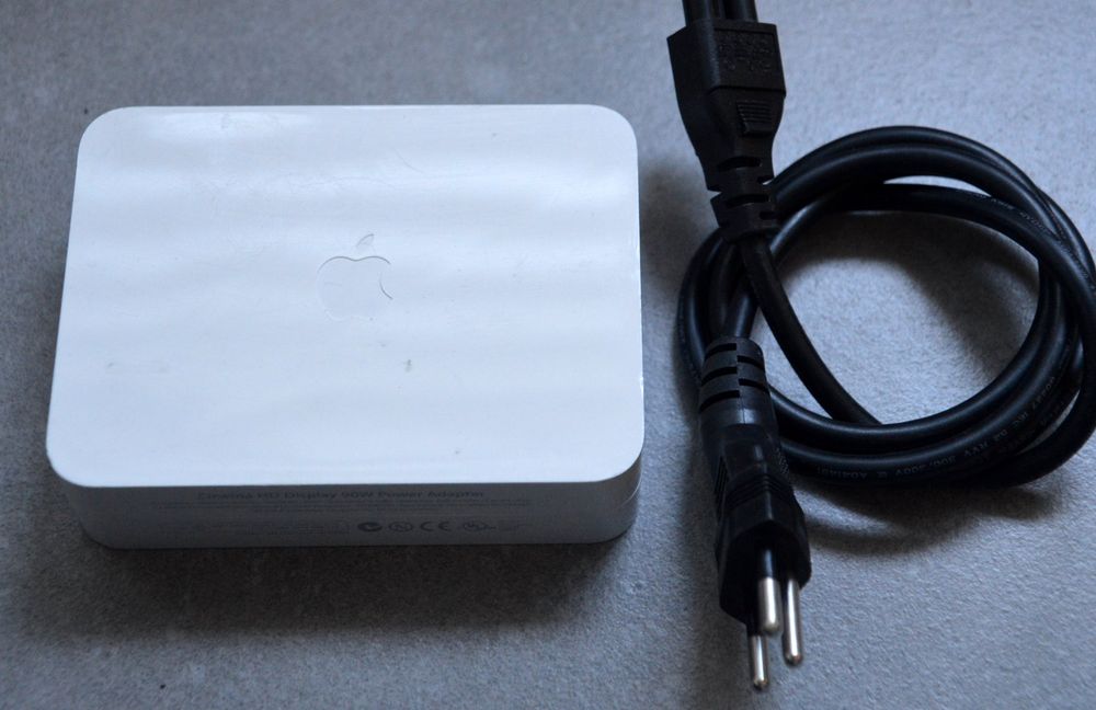 Apple A1097 Cinema HD Display Power Adapter 90W (Gebraucht) in ...