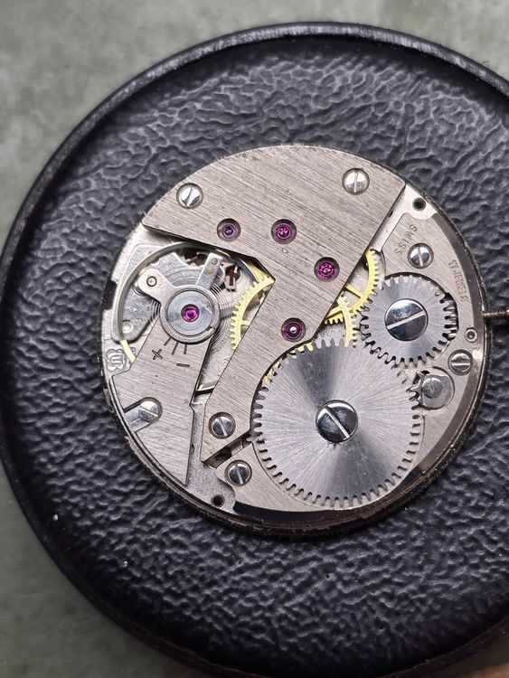 Mouvement Unitas 6325 (D'occasion) à Tramelan pour CHF 30 – avec livraison | Acheter sur Ricardo