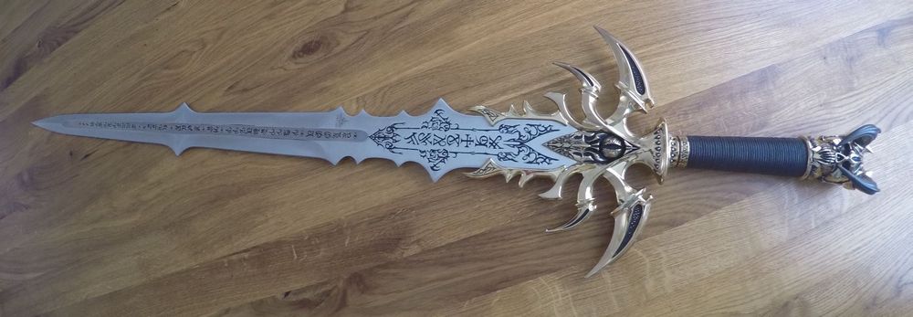 Kit Rae Vorthelok Sword Gold Edition (Neu (gemäss Beschreibung)) in ...