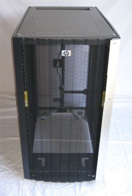 Server Rack Enclosure / Server Schrank | Kaufen auf Ricardo