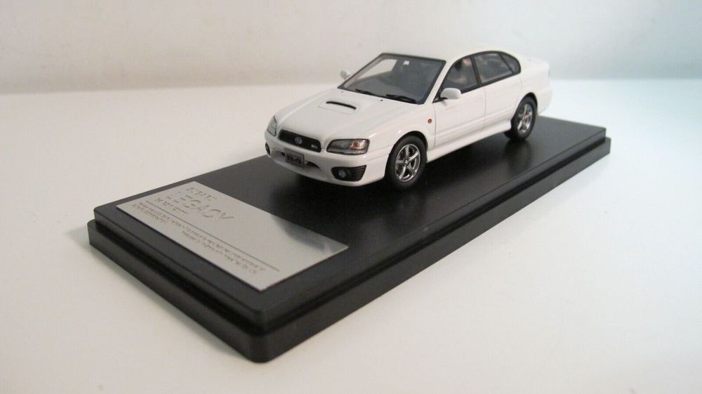 Subaru Legacy B4 RSK 2000-2003 RHD weiss 1:43 von Hi-Story (Neu und originalverpackt) in ...