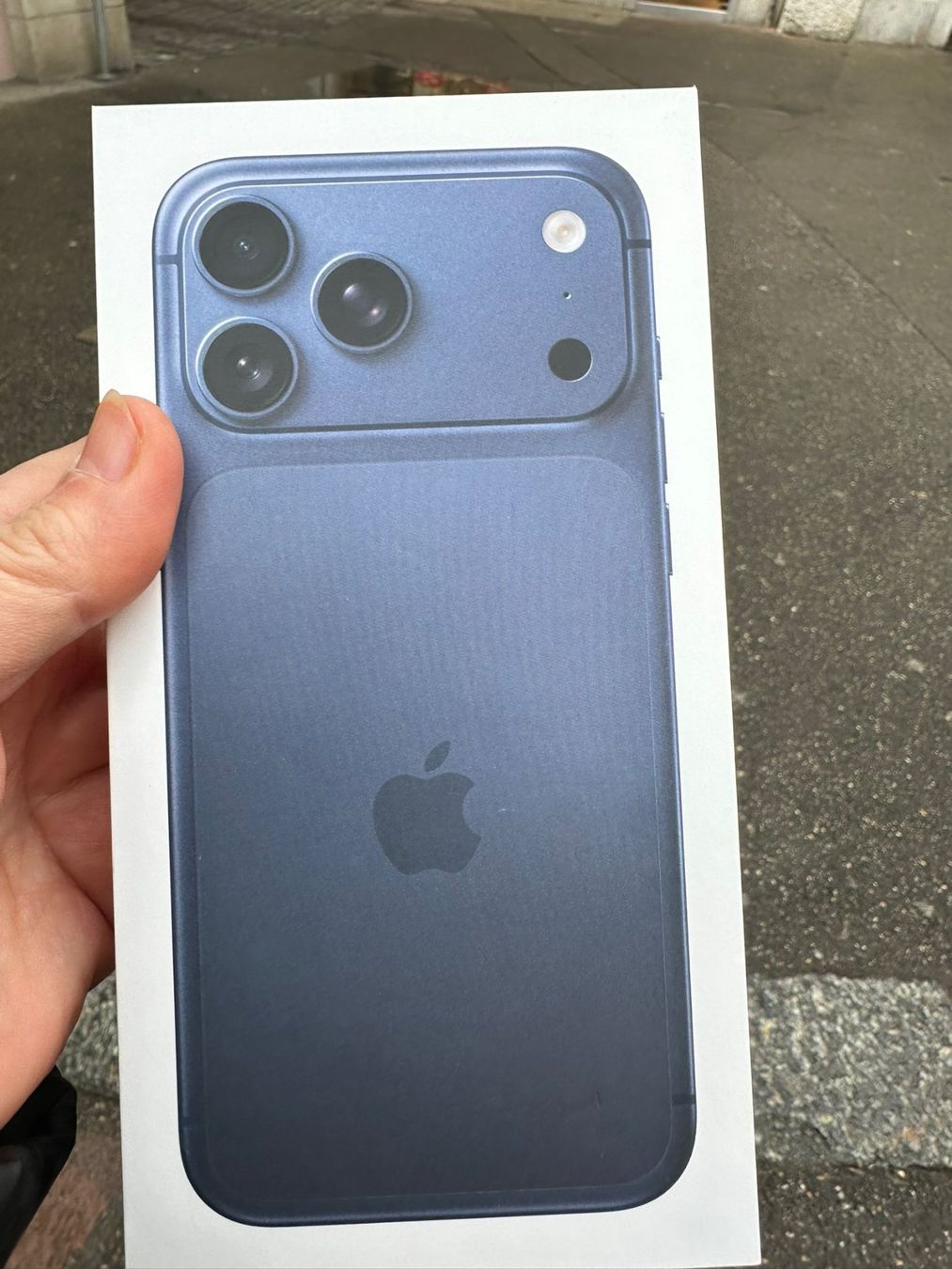 İphone 17 Pro Max 256 Gb Deep Blue (Neu und originalverpackt) in ...