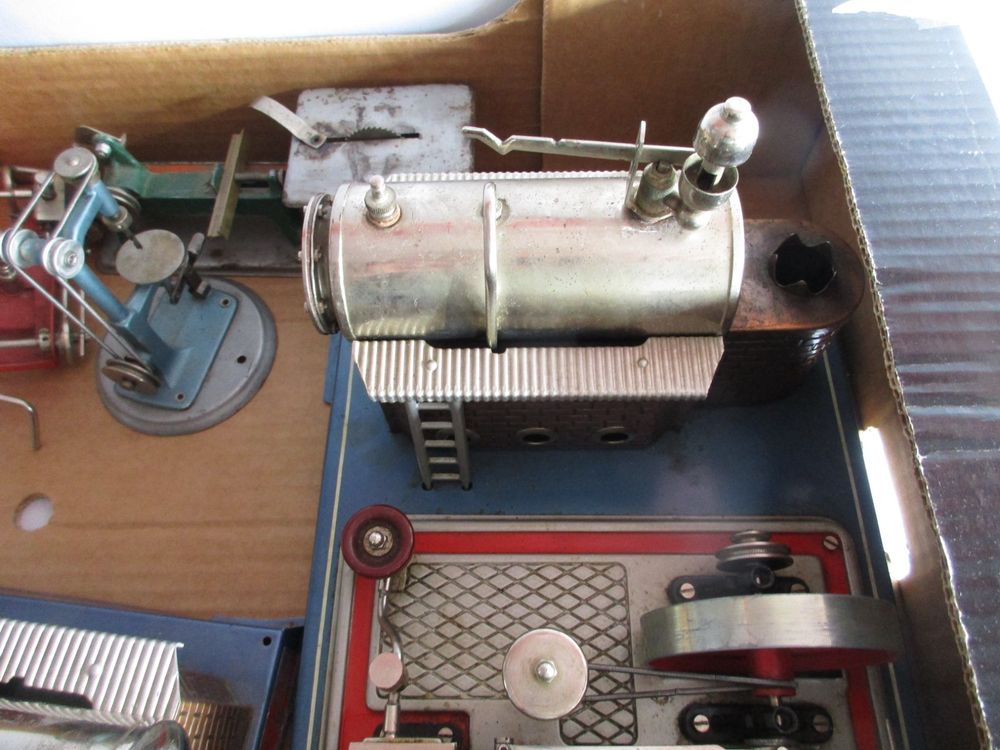 Dampfmaschinen Wilesco D12+D14 2 Stk. + 1 Welle und.. (261) (Gebraucht ...