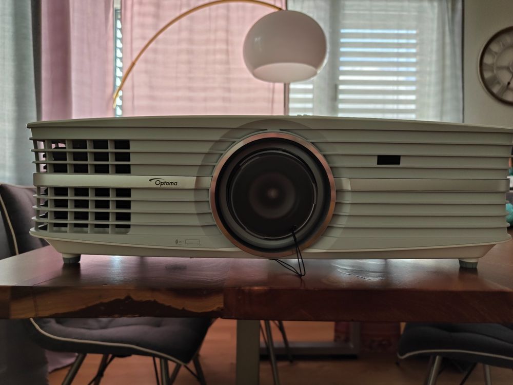 4k Beamer Optoma | Kaufen auf Ricardo