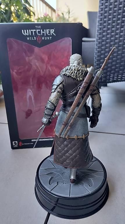 Figurine Witcher 3: Wild hunt - Geralt Grandmaster Ursine (D'occasion ...