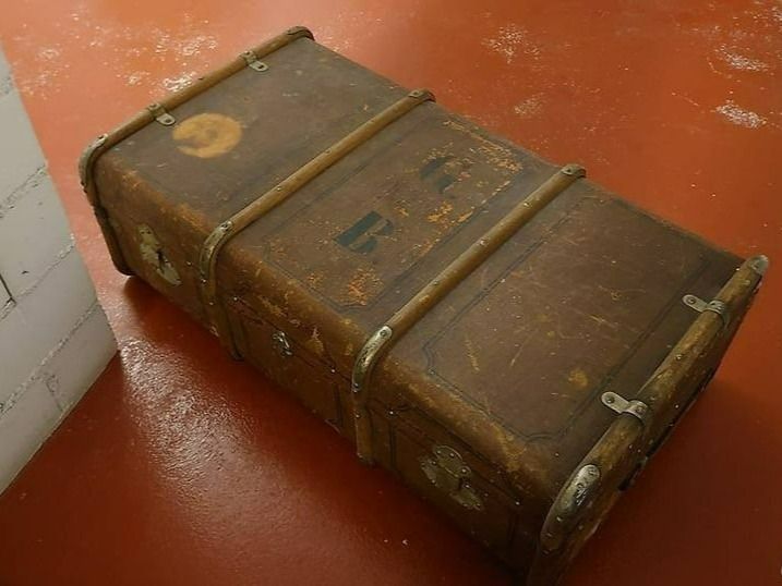 Grosser, alter Vintage Koffer | Kaufen auf Ricardo